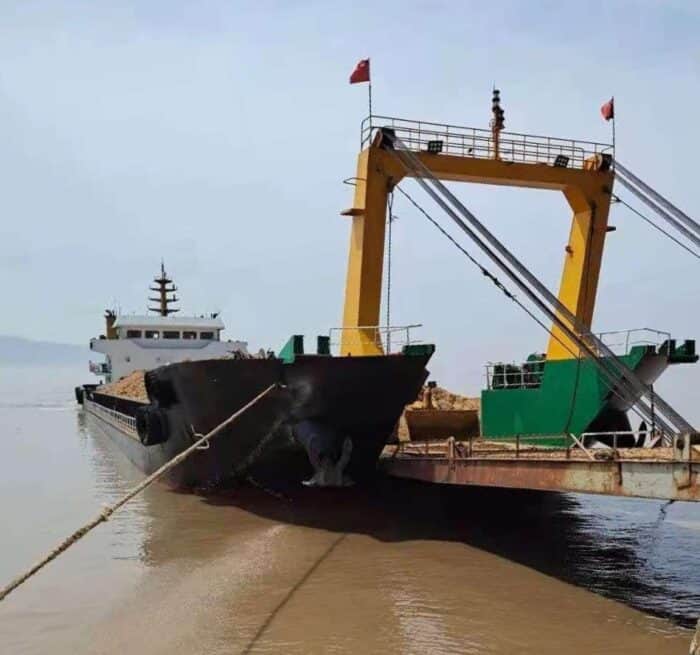 4995 DWT Self-Propelled Barges (YH0465) | Golden Galleon Ship ...